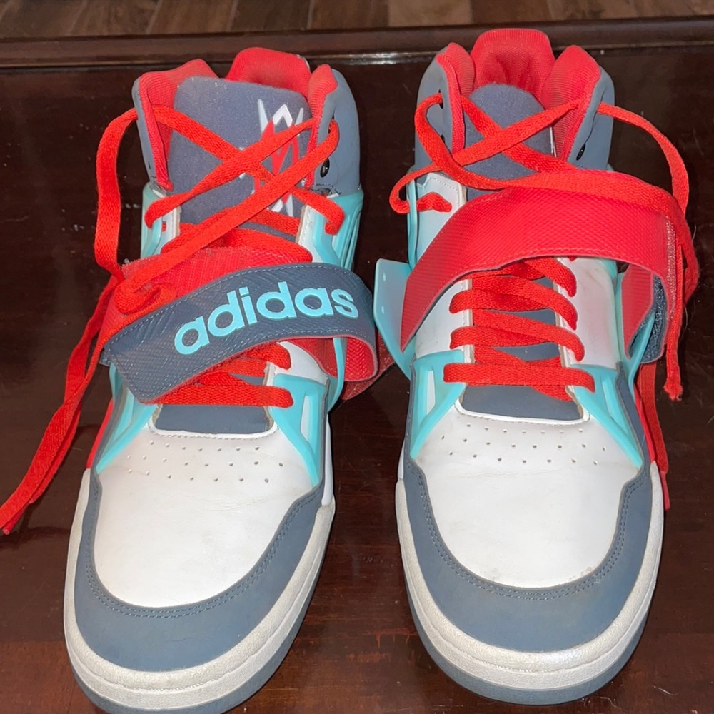 Rare Adidas Kicks - Gem